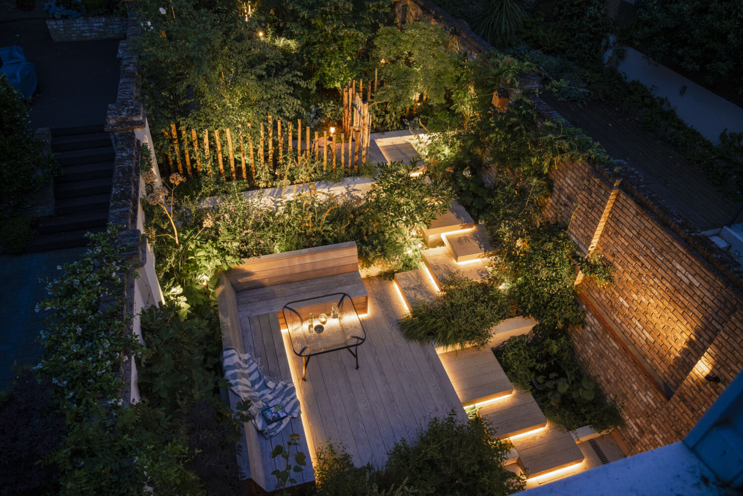Natural Progression: Re-winding and re-wilding a romantic garden ...